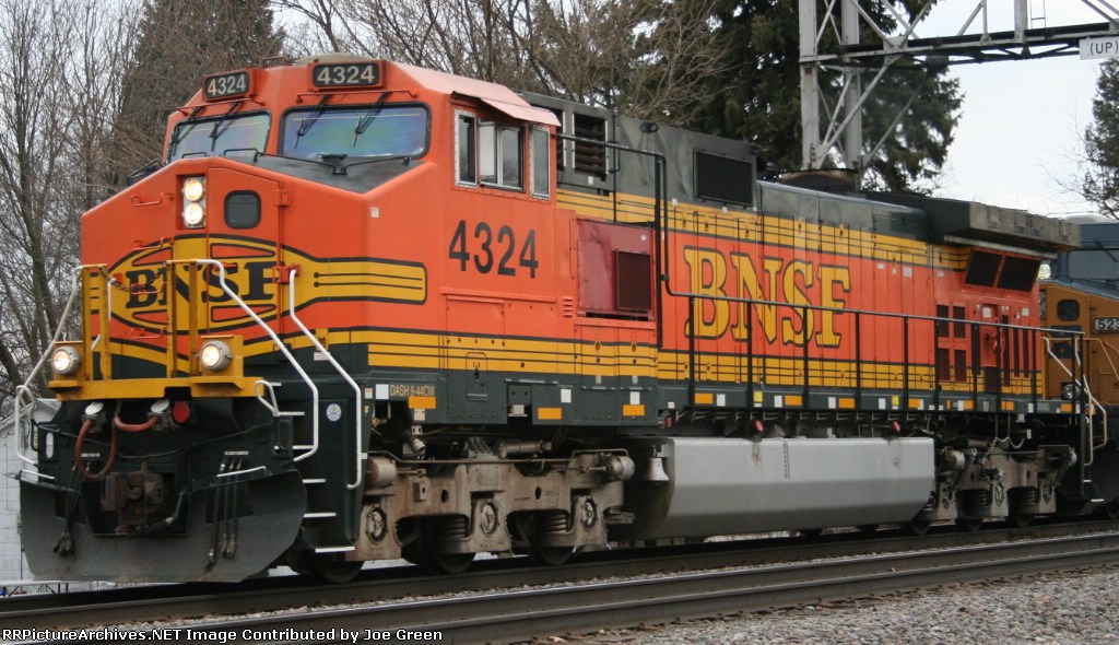 BNSF 4324